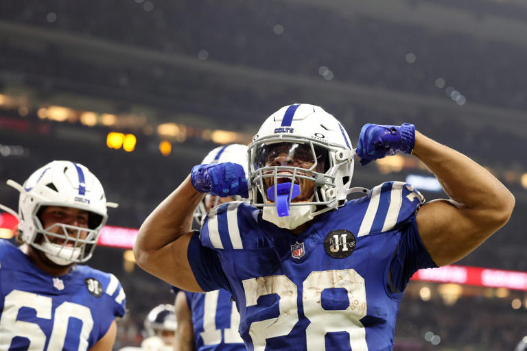 Colts' Quenton Nelson, Jonathan Taylor are Pro Bowl-bound