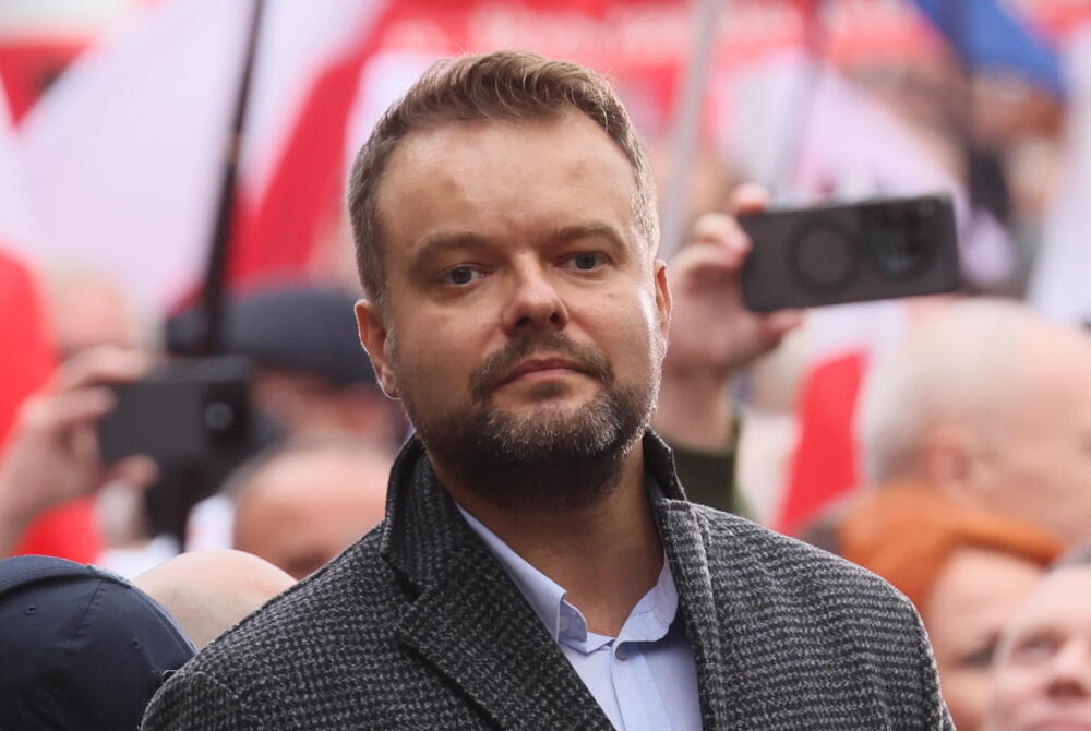 Bochenek: posłowie Robert Telus i Rafał Romanowski zawieszeni w prawach ...