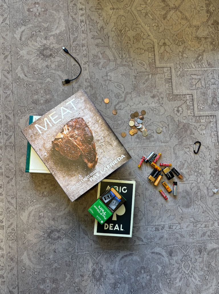 What decluttering pros think about the "house hushing" method
