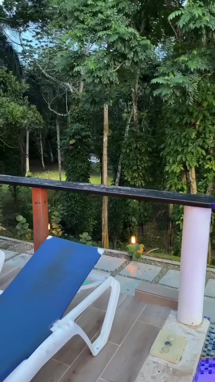 5 reasons to book the River House now