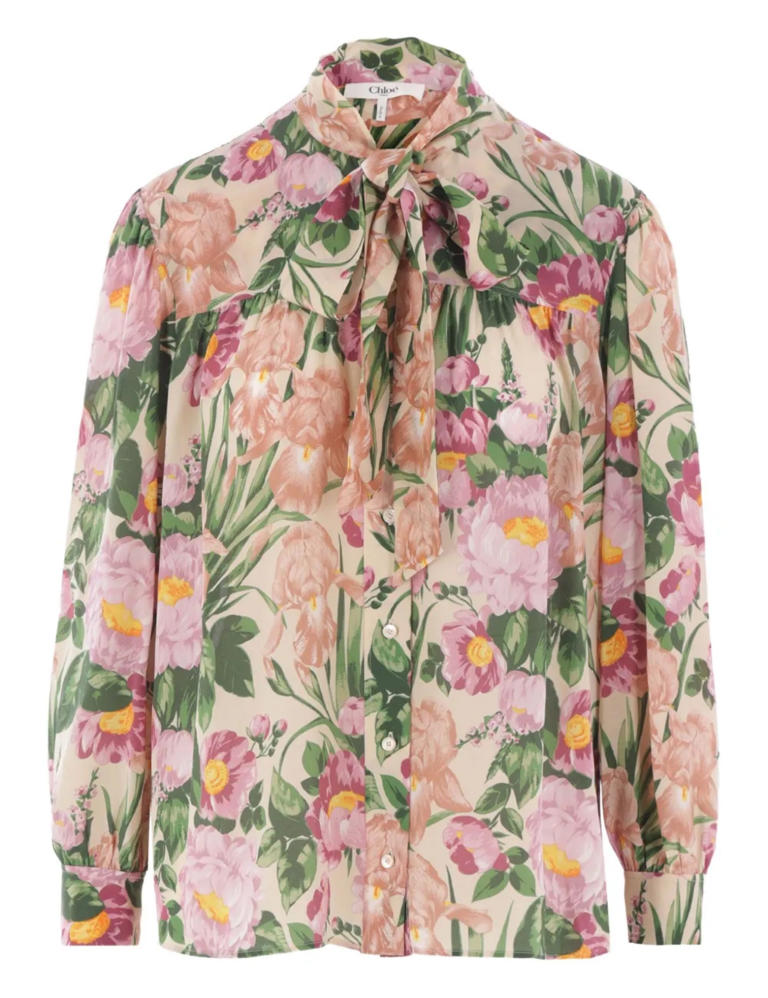 7 blusas 'feas' que serán tendencia en invierno 2025 y cómo combinarlas
