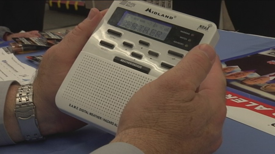 Indiana Department of Homeland Security receives weather radio grant