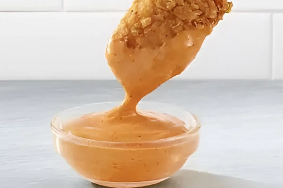 12 popular fast food favorites you can buy at the grocery store