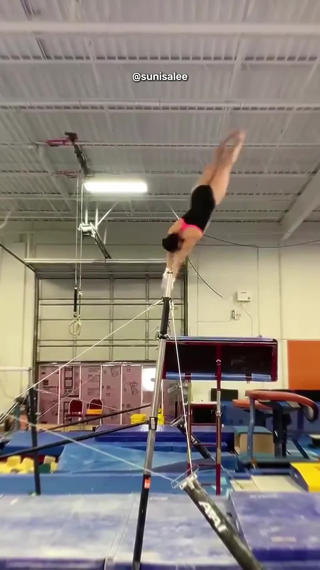 best bar worker in America? 🌟