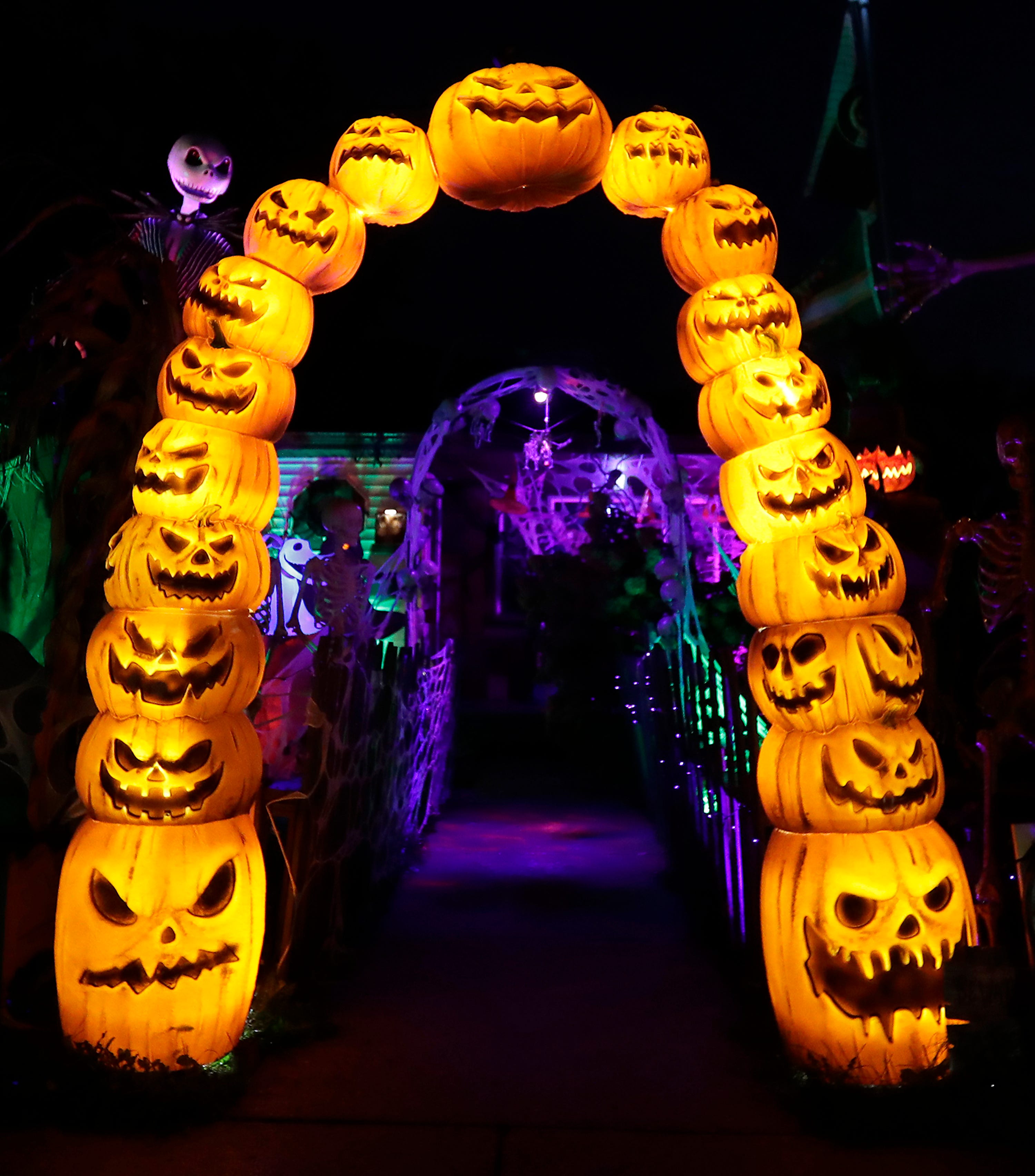 Send us your Halloween photos to be featured in a statewide gallery!