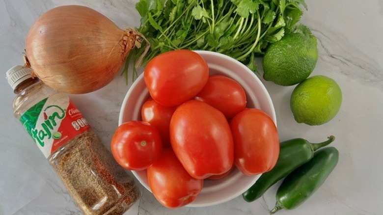 Classic 5-Ingredient Pico De Gallo Recipe