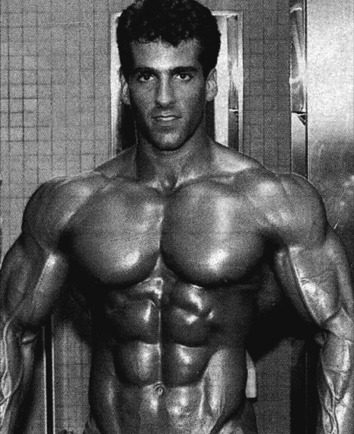 15 Bodybuilders Who Defined the Art of Perfect Proportion