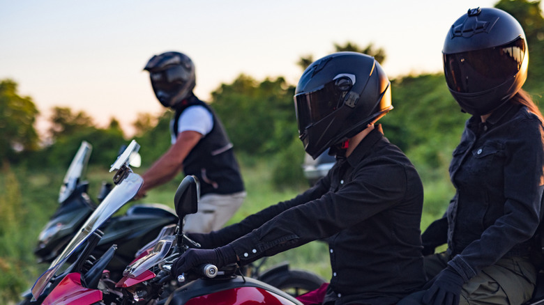 5 Motorcycle Etiquette Rules Every Rider Should Know