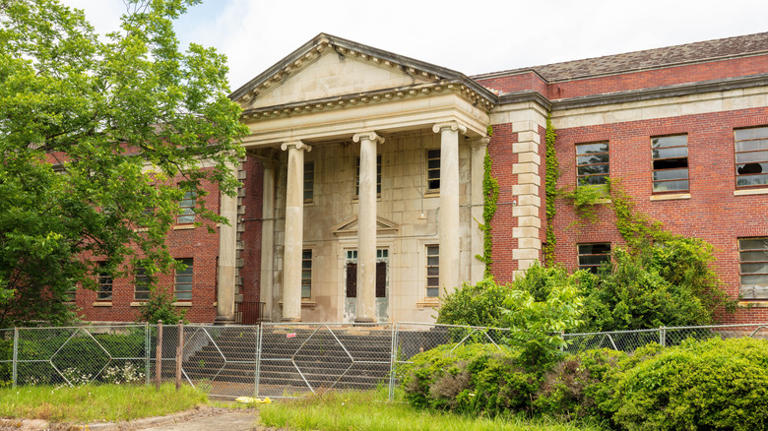 Georgia's Historic Former Capital Is A Vibrant College Town With A ...