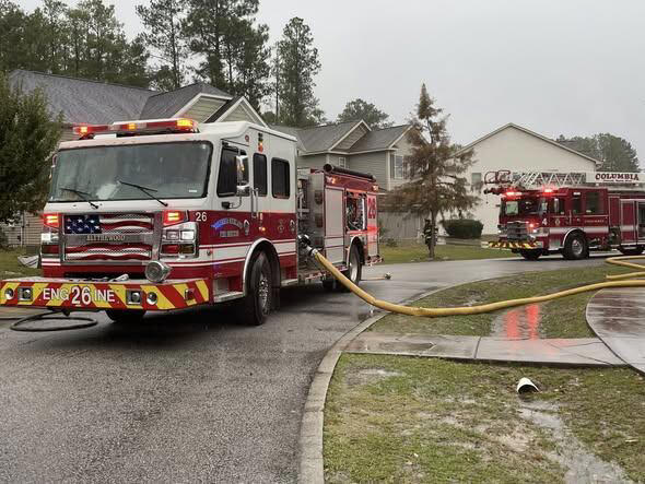 Richland County garage fire displaces 4, officials say