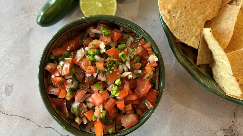 Classic 5-Ingredient Pico De Gallo Recipe