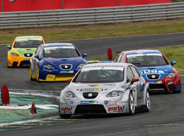 Rast und die verfluchte "Spitzkehre": Schon 2006 platzte dort sein ...