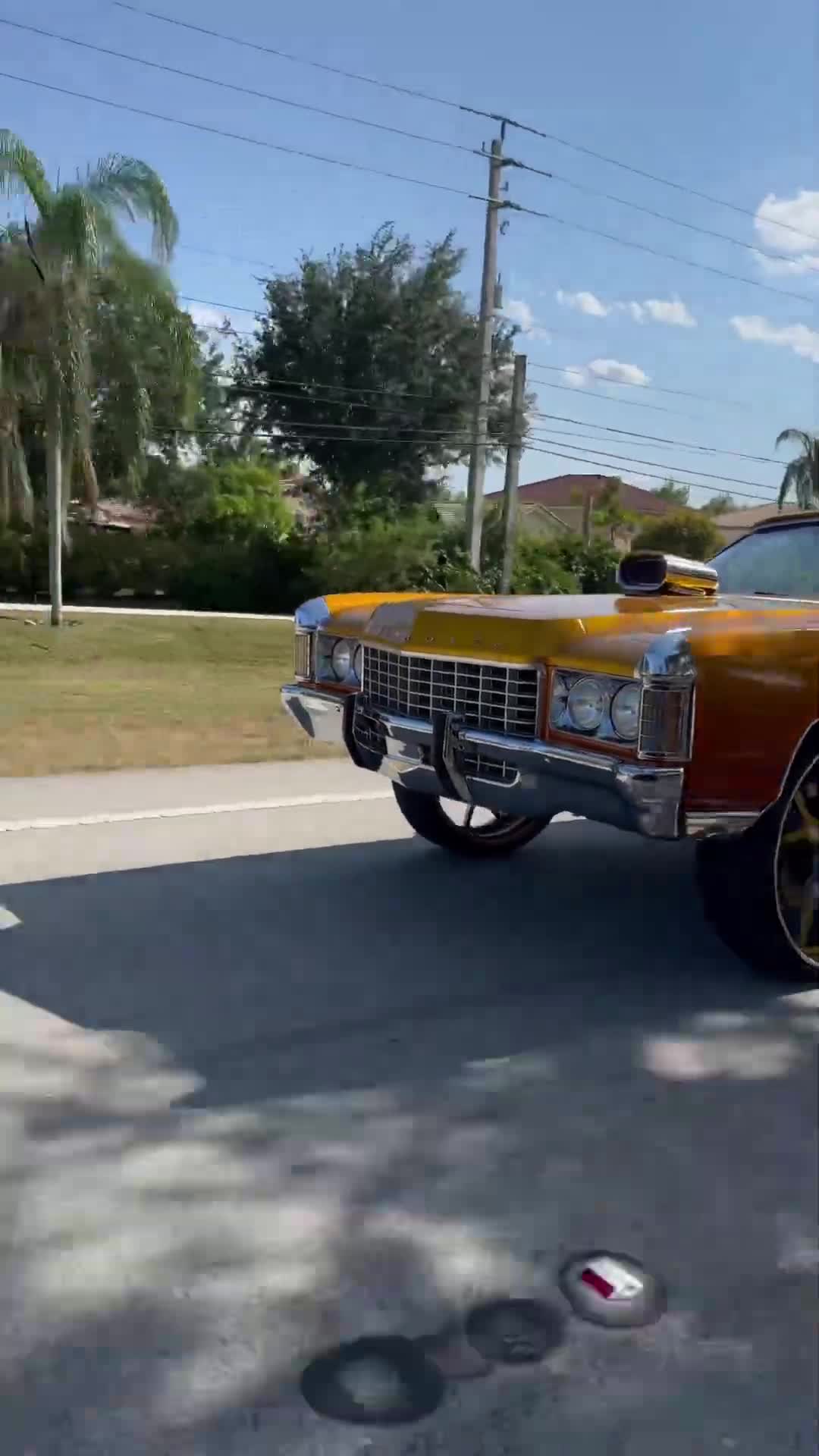 Lucky slidin' his 🍍 71 Chevy on 26’s