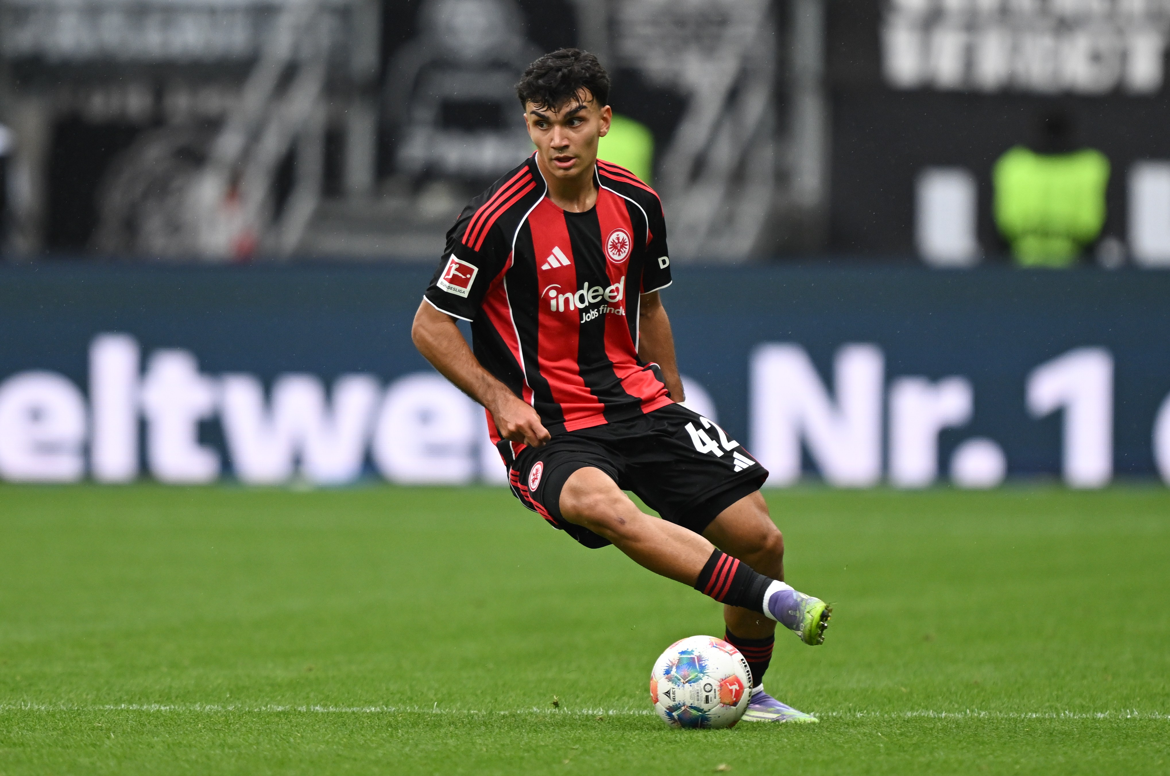 Match Preview: Dortmund Confront a Shaky Frankfurt in the DFB Pokal