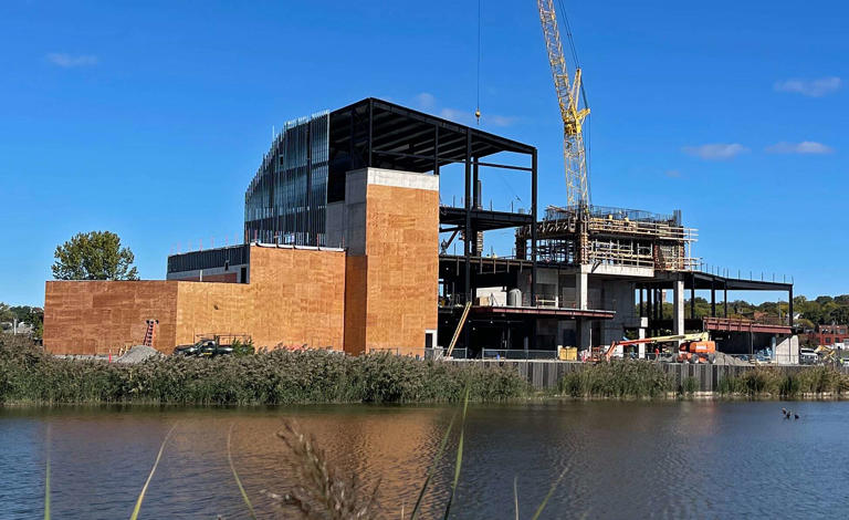 Concrete plant proposal near $100 million Syracuse aquarium draws ...