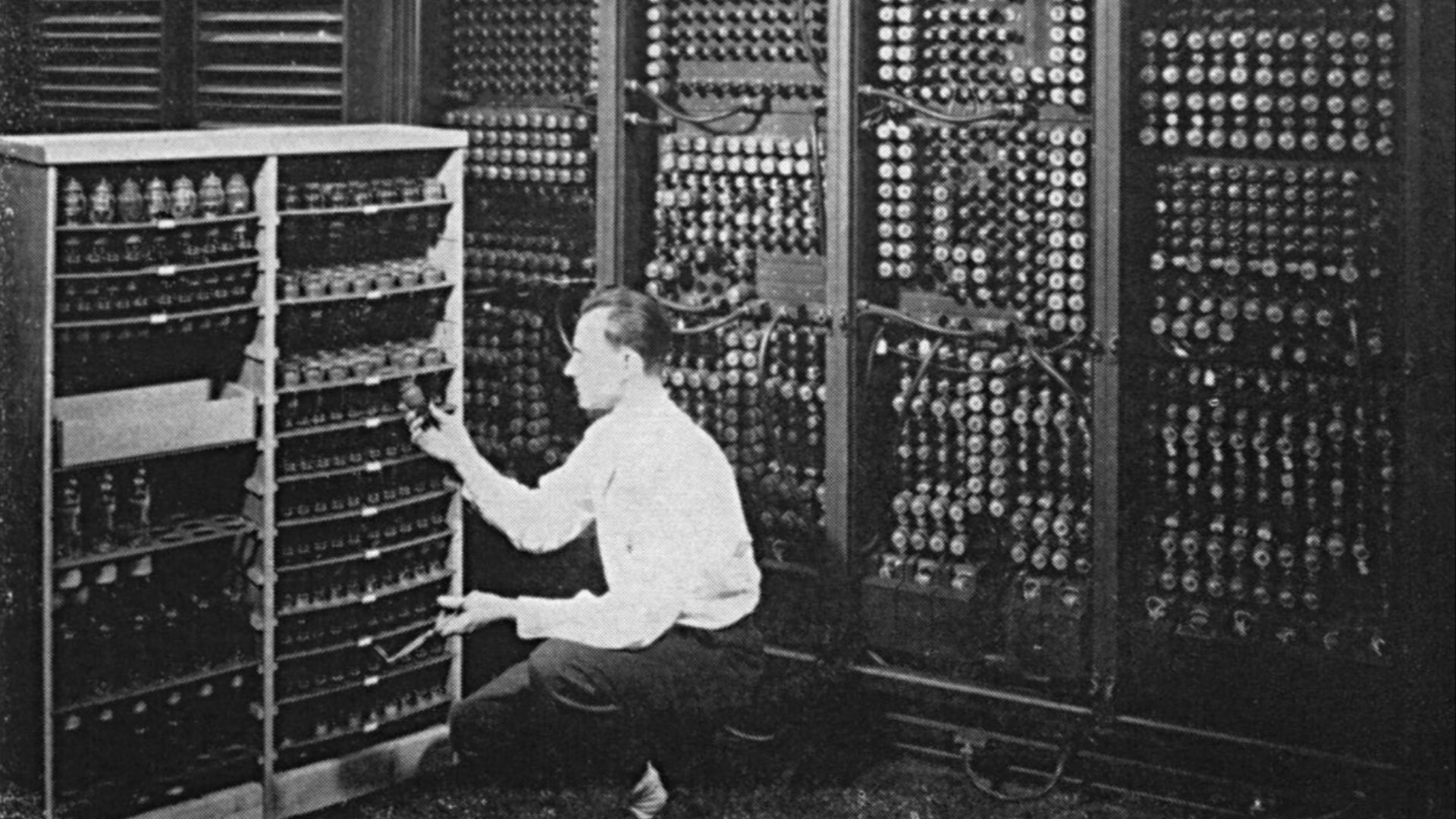 20 Historical Facts About The ENIAC, The World's First Modern Computer