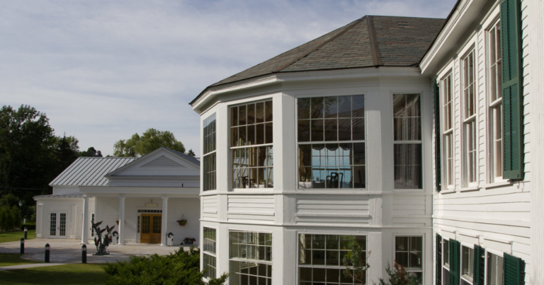 The Americana Vermont Town So Perfect You'll Want It All to Yourself