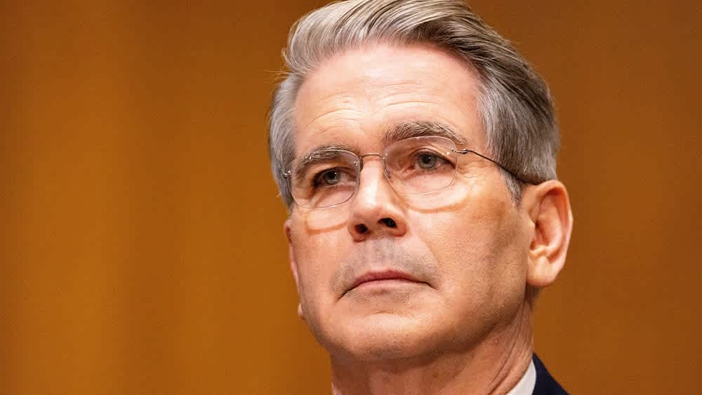 Stock Market Today: Nasdaq Outperforms Dow; Bessent Makes Fed Move ...