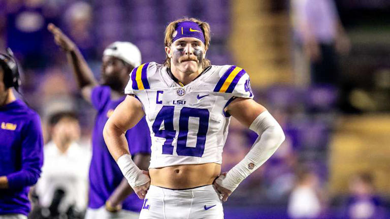 LSU star Whit Weeks has strong reaction to Brian Kelly getting fired