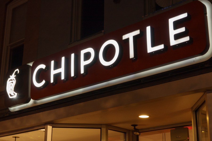 Chipotle to pay $246,000 in lawsuit settlement over gift card balances
