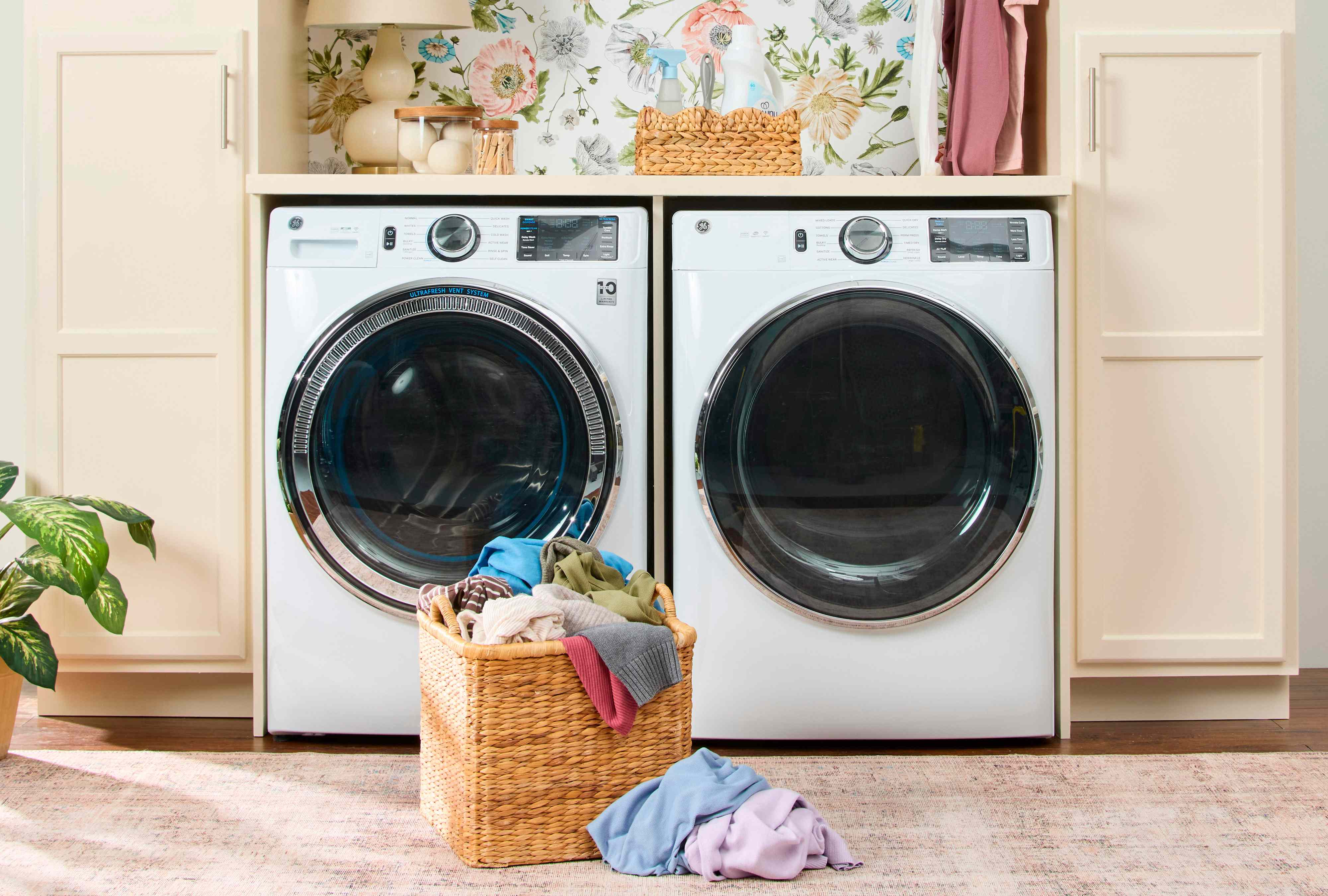 7 laundry mistakes everyone makes in the summer—and what to do instead