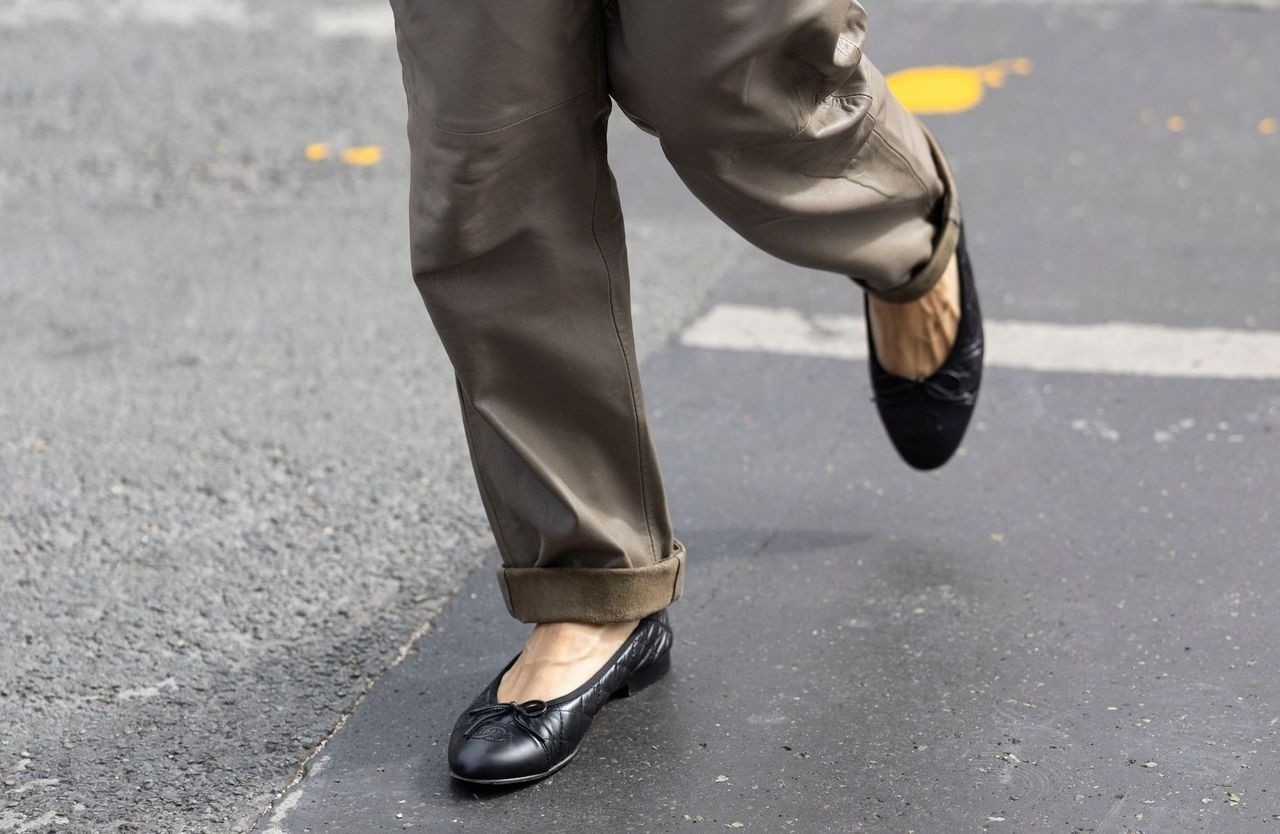 Comment adopter les ballerines cet automne à la manière des filles ...