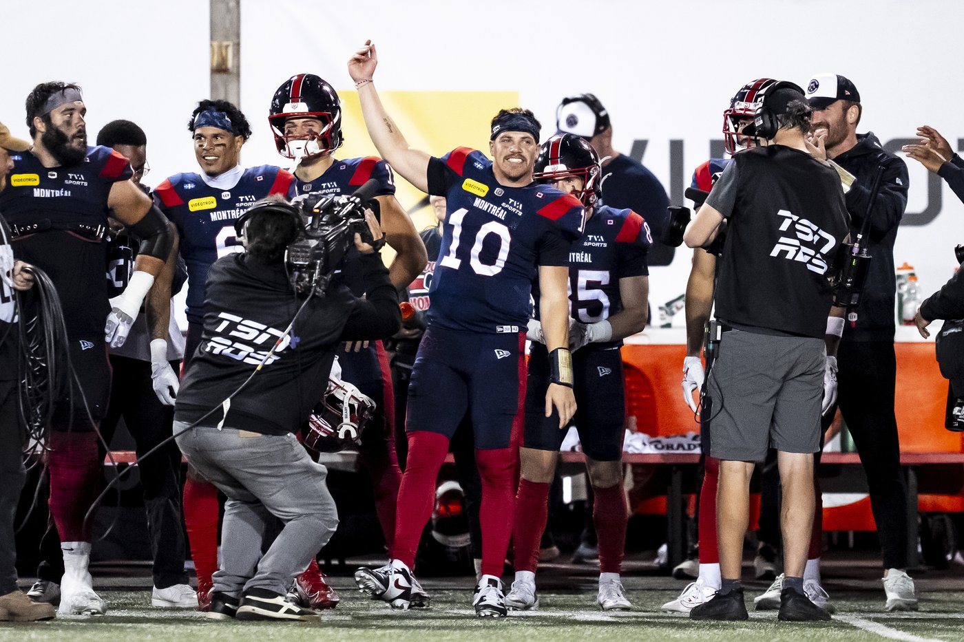 Alouettes starter Alexander's record-setting mark not impacted in playoffs