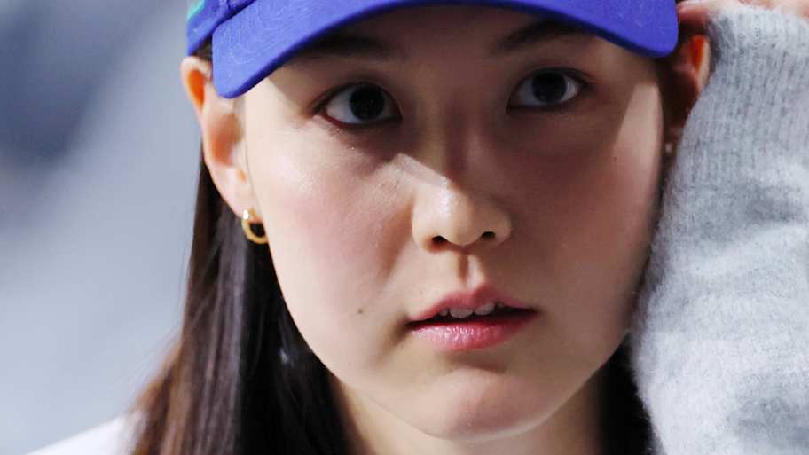 Ohtani's wife Mamiko has gone from secretive to World Series breakout star