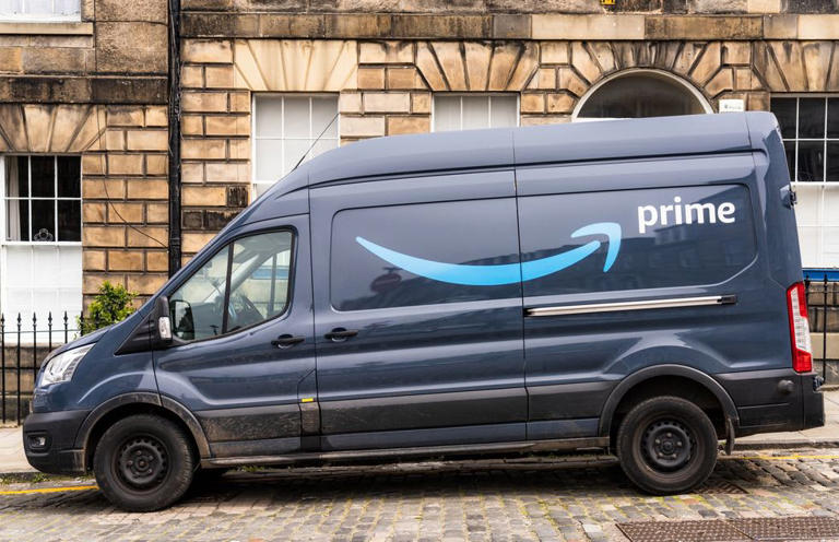Amazon to announce sweeping layoffs as 30,000 employees at risk