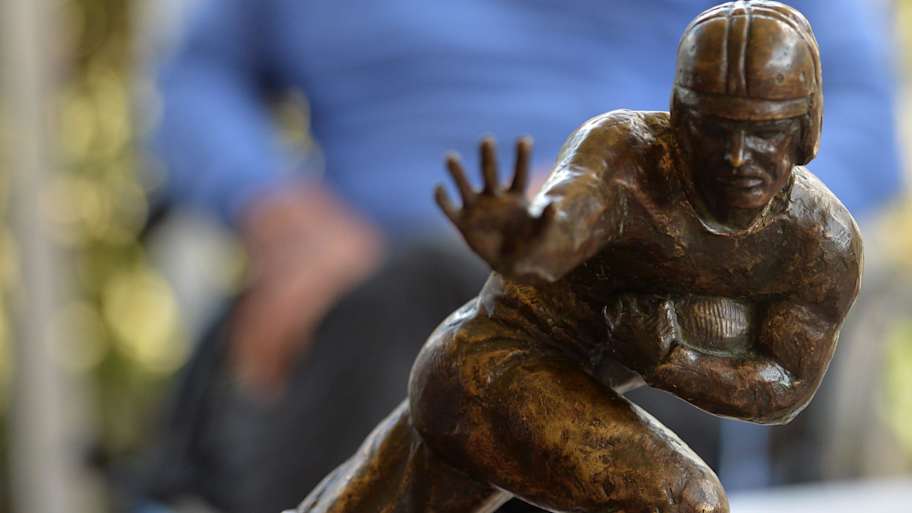 Two clear favorites emerge atop college football Heisman Trophy rankings