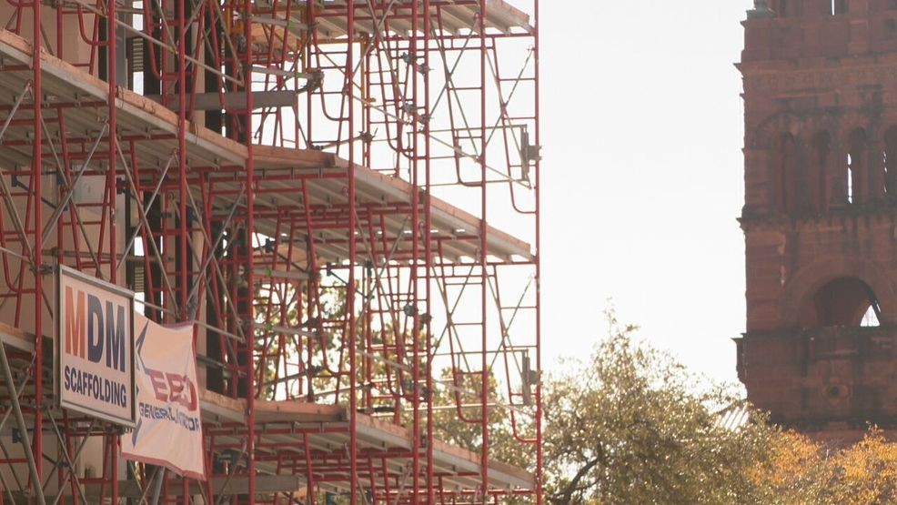 Scaffolding collapse in San Antonio caused by weight distribution issue