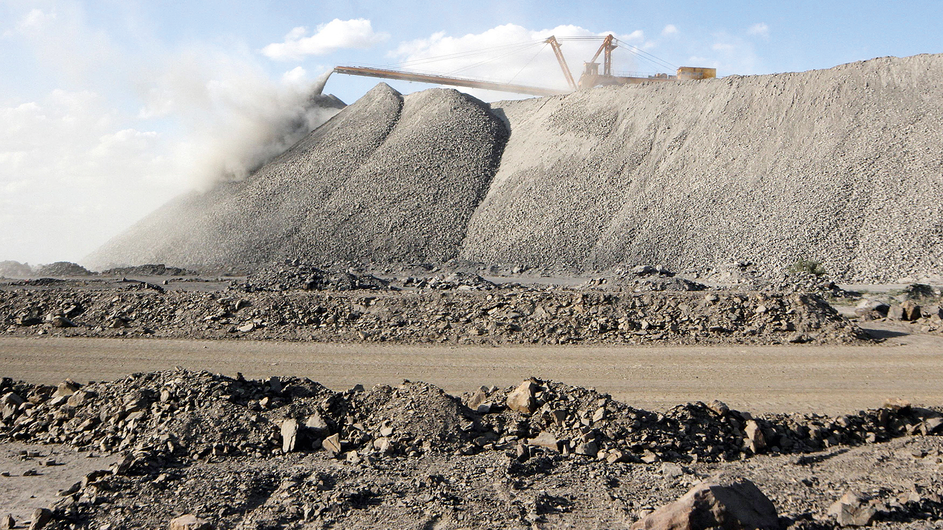 Αρθρο του Σάιμον Νίξον στην «Κ»: Σπάνιες γαίες, το μπαζούκας του Πεκίνου