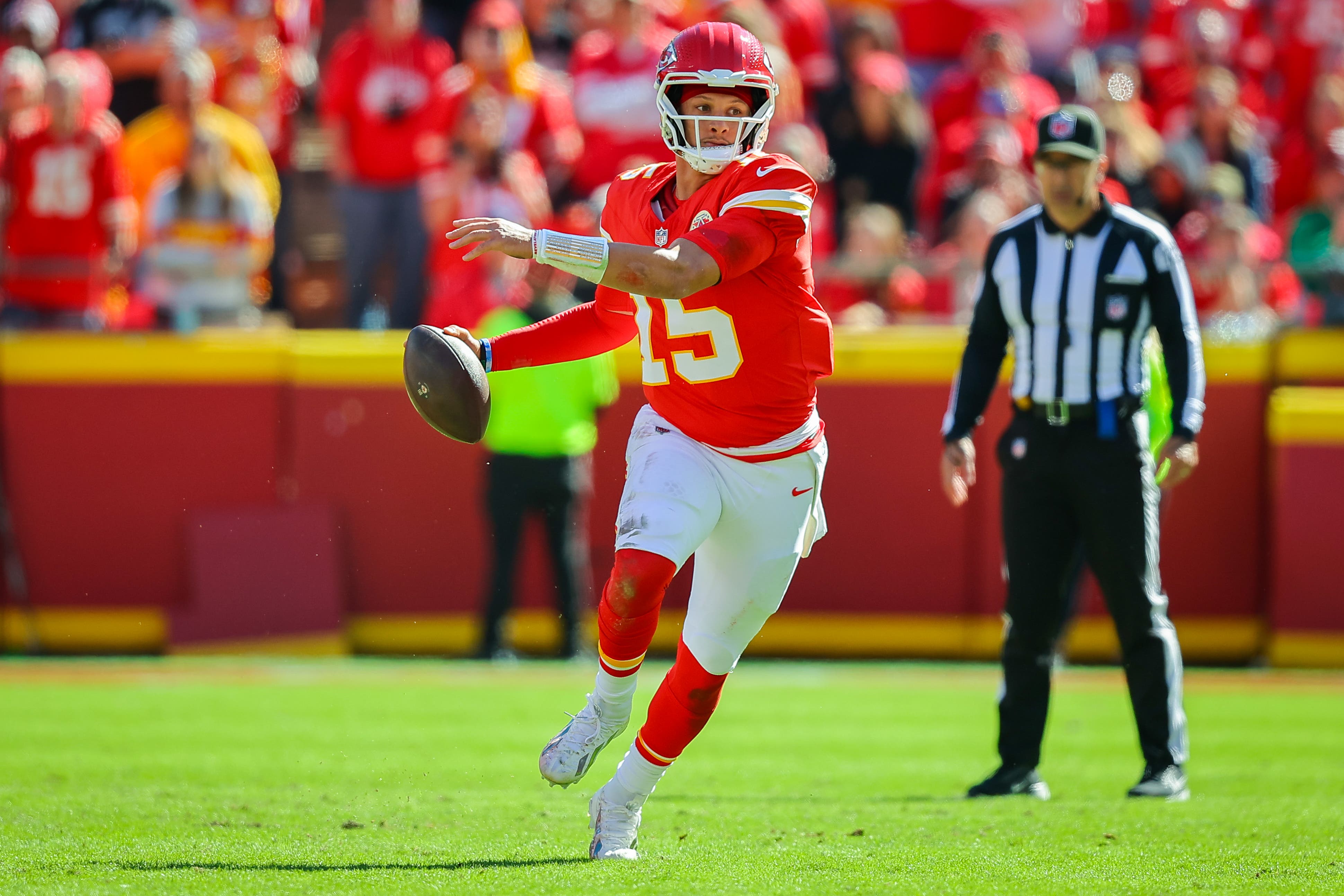 NFL announces historic Patrick Mahomes milestone before Commanders-Chiefs