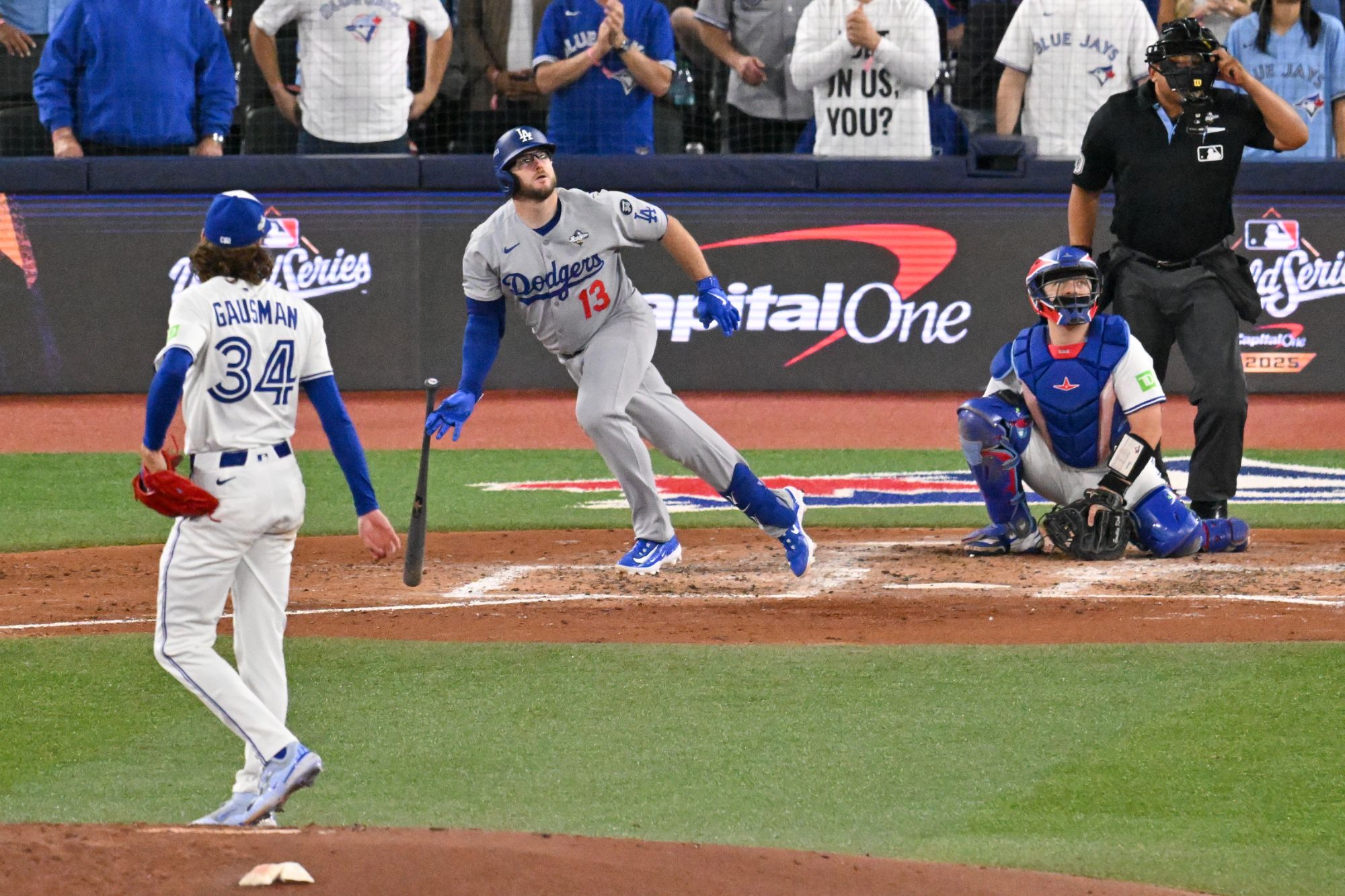 Blue Jays, Dodgers enter World Series Game 3 tied 1-1—How to watch for free