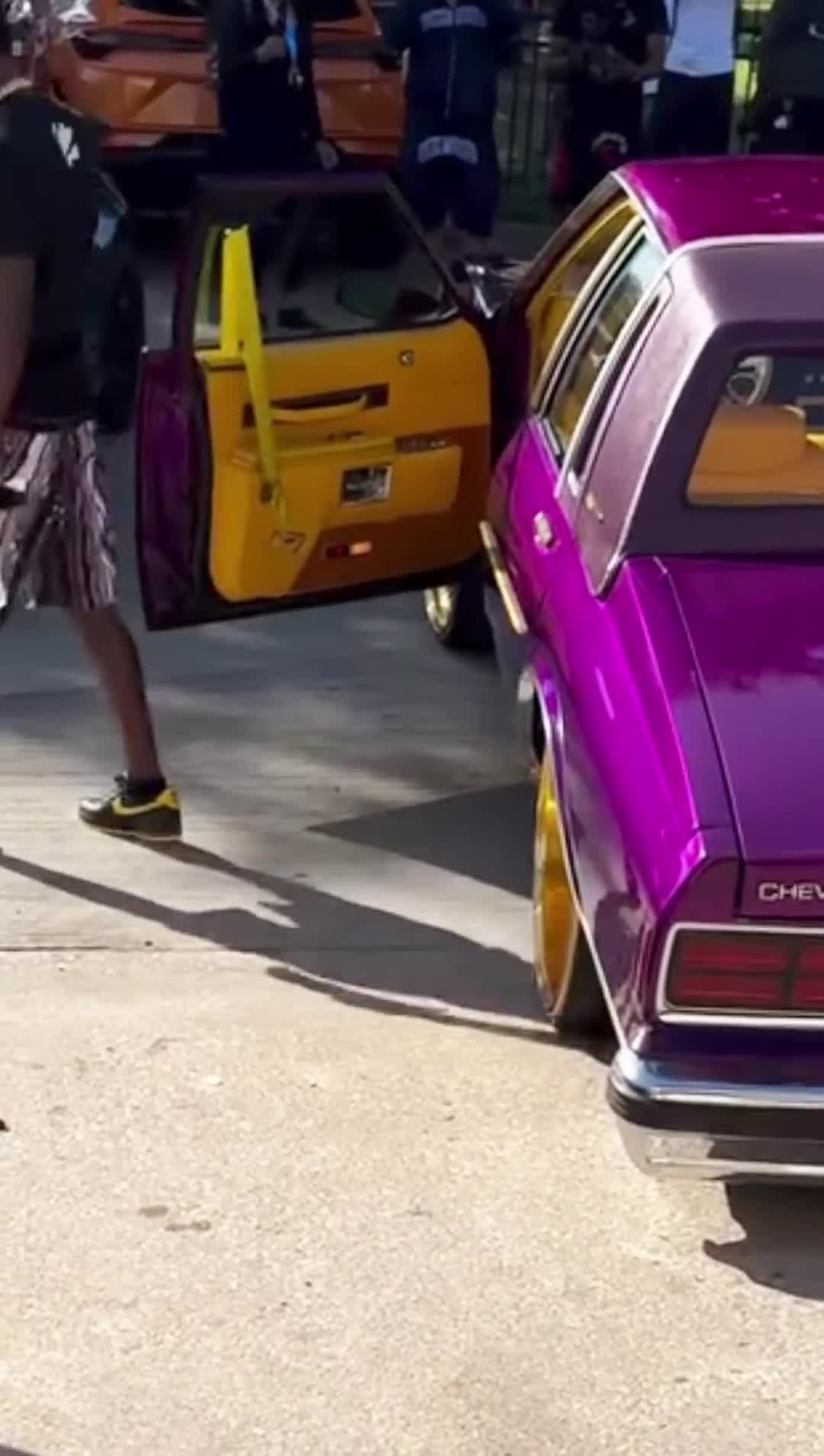 Zillionaire Doe Bought 95StPresi's Chevy Box, and shipped to Dallas TX