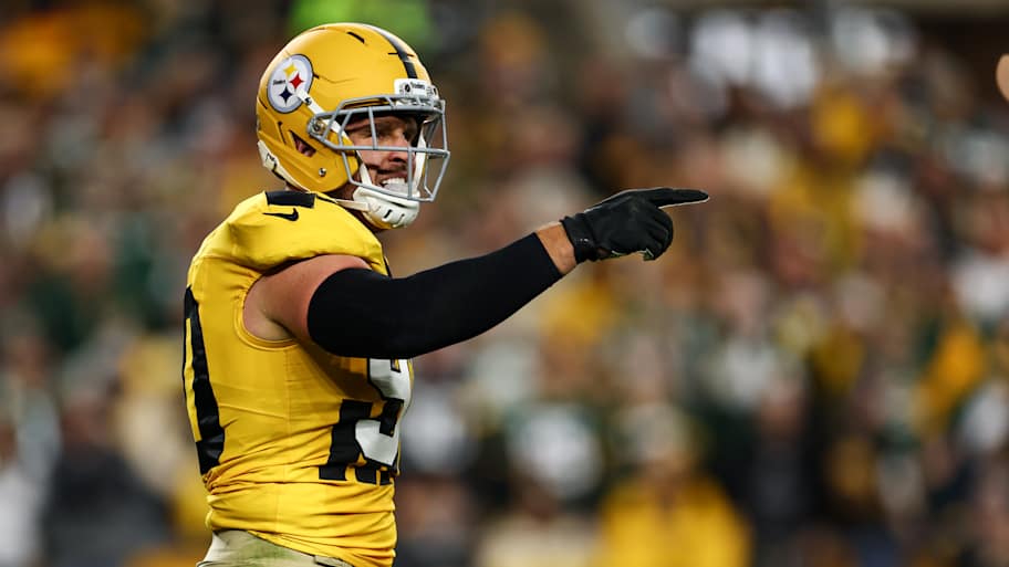 Wisconsin fans see a subtle shot at state of the program by former ...