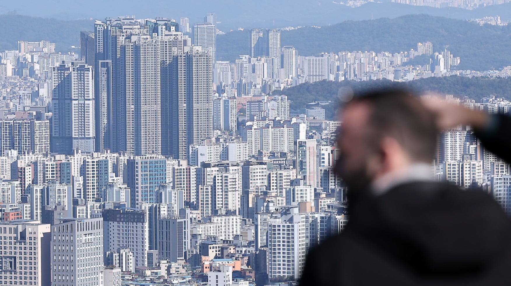 Home Price Expectations Surge to Four-Year High