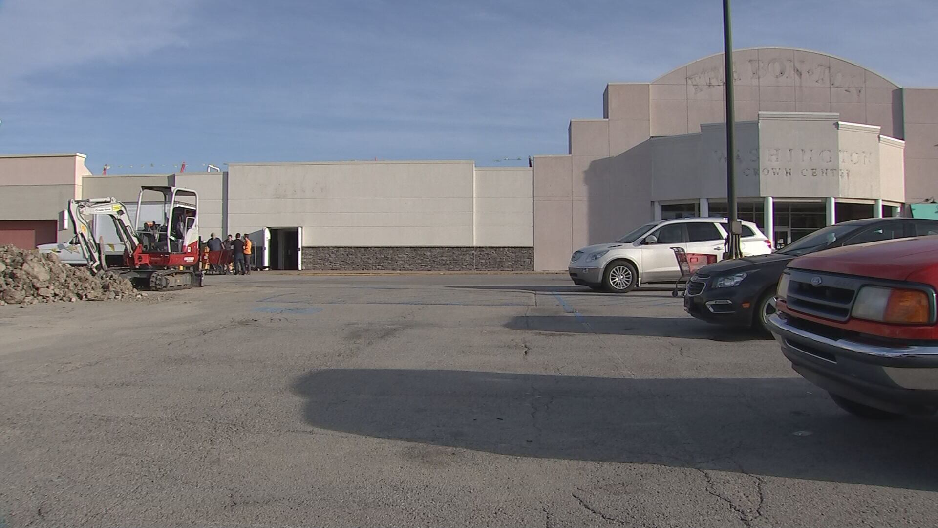 Redevelopment underway at Washington Crown Center Mall