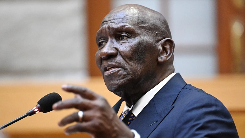 Ex-top cops Cele, Booysen reflect on the closure of the Cato Manor Unit