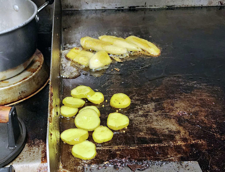 Out of this world: Area 51 Burger Bar menu a bit alien but full of flavor