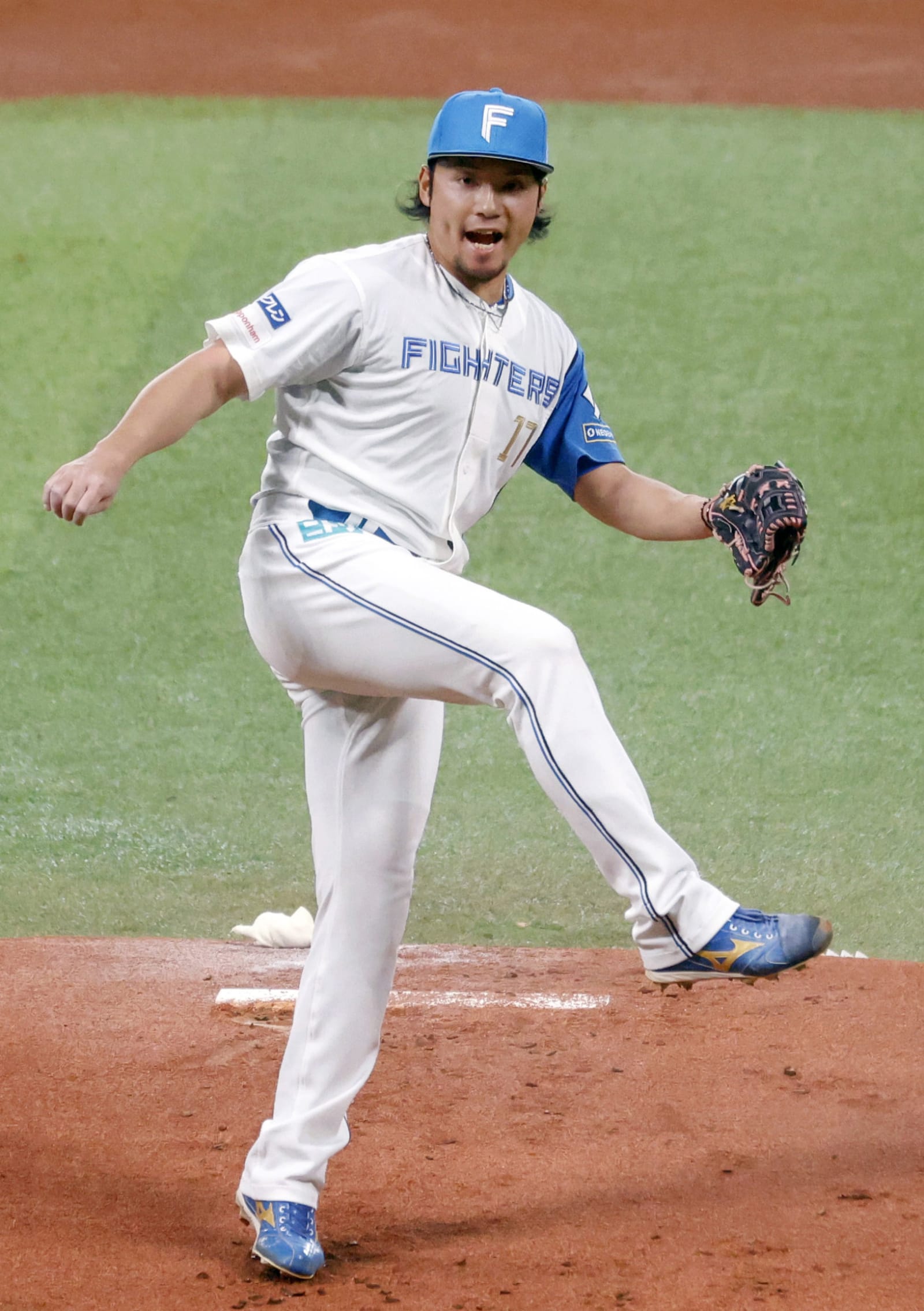 Baseball: Fighters ace Ito wins 1st Sawamura Award for Japan's top pitcher