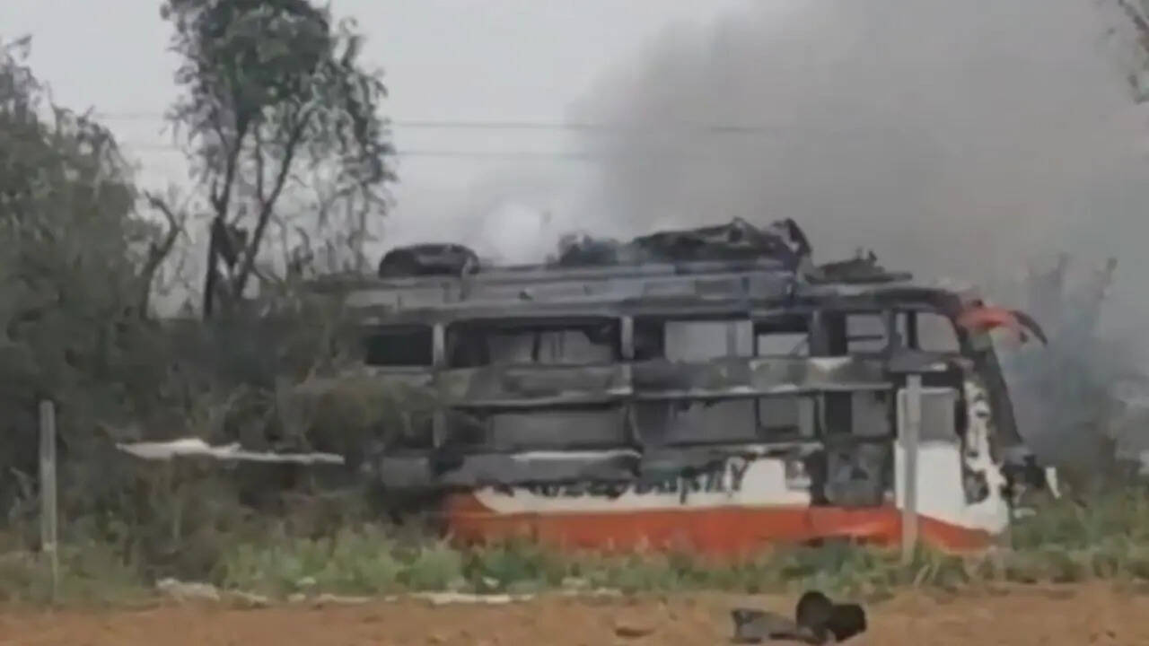 Rajasthan Tragedy: 2 Dead, Several Injured as Sleeper Bus Catches Fire ...