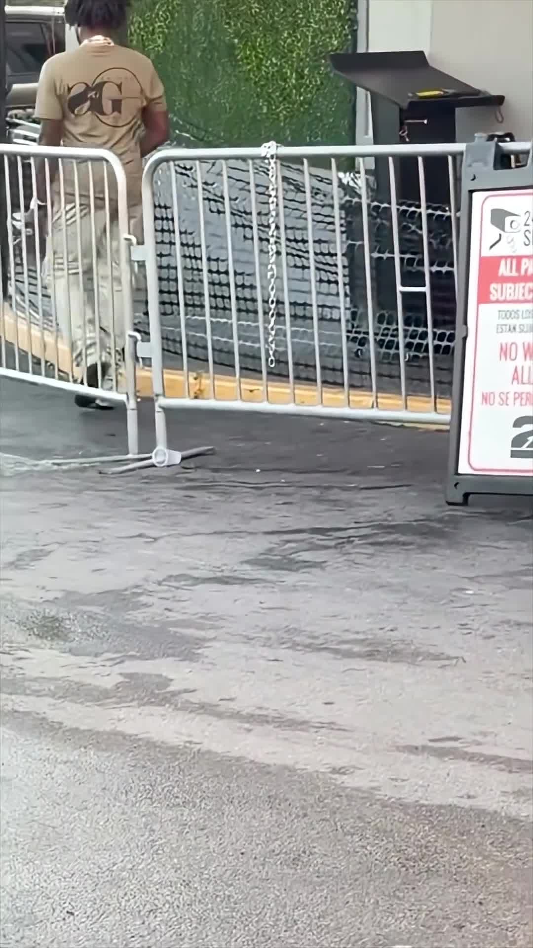 Kodak Black Leavin out the Club Early Morning