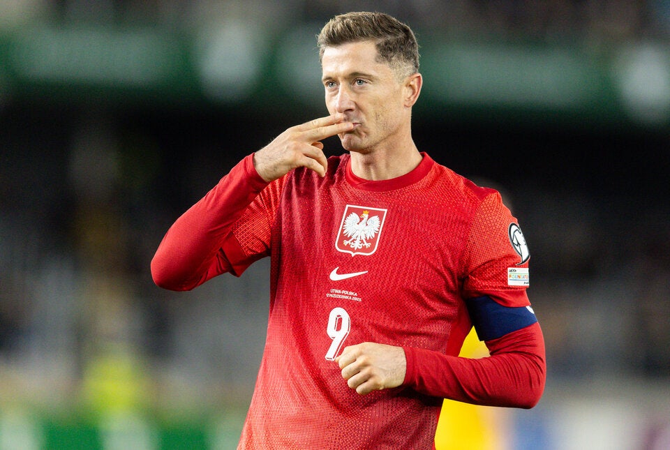 Wechselt Robert Lewandowski (37) nach England? Jetzt herrscht Klarheit