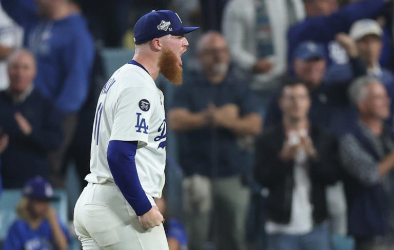 Dodgers win 18-inning classic Game 3 on Freddie Freeman walk-off homer ...