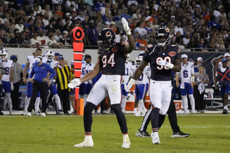 Promising Chicago Bears defensive end returns from injured reserve