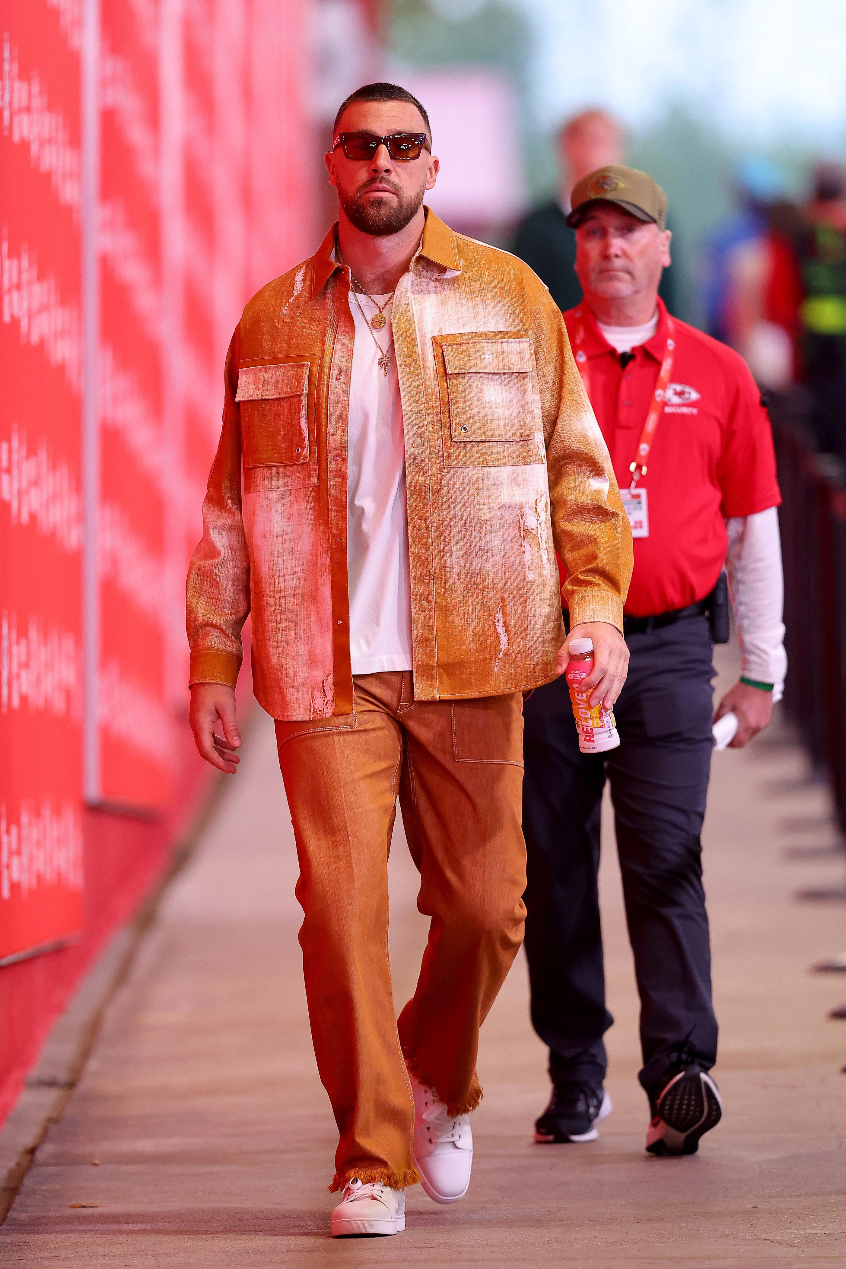 Taylor Swift keeps her Arrowhead streak alive as Chiefs take on the ...