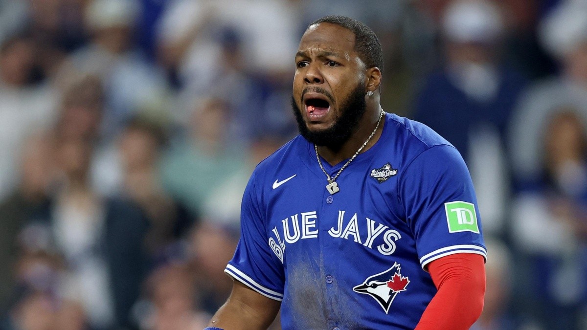 MLB: Vladdy Jr. Channels His Dad's Arm to Save Blue Jays vs. Dodgers in ...