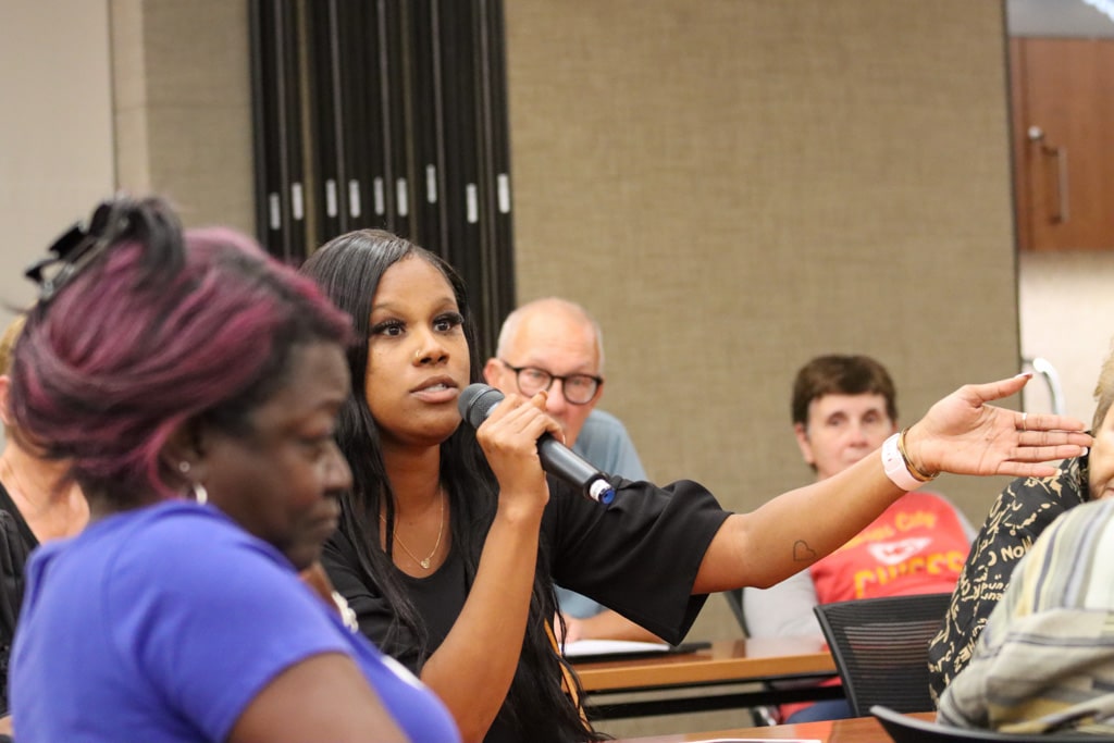 Police and residents share concerns about Navigation Center’s first ...