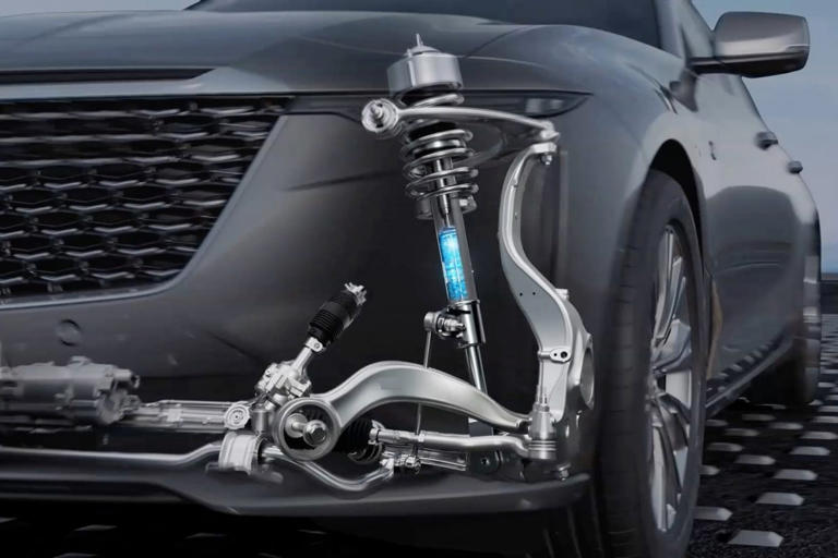 “미국선 단종됐는데?” 캐딜락 CT6, 중국선 여전히 ‘잘 나가는 이유’